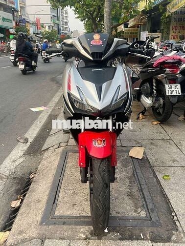 Honda Winner V2 2020 Bạc Đỏ - Muaban.net