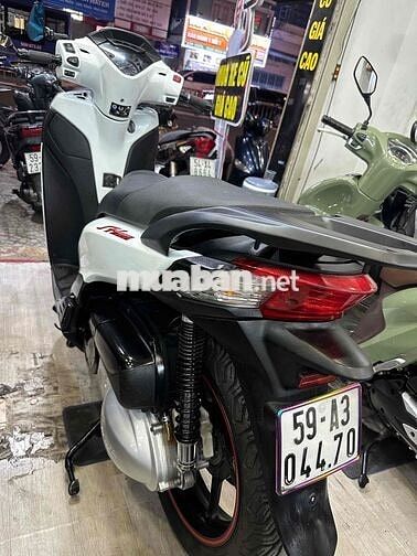 Sh 300i Ý 2014 lên Khoá Smartkey. BSTP chính chủ - Muaban.net