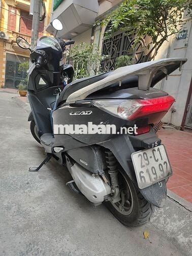 Xe tay ga Honda Lead 125 2017 màu đen chính chủ - Muaban.net