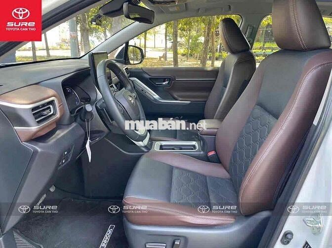 Toyota Innova Cross Hybrid 2023 siêu lướt - Muaban.net