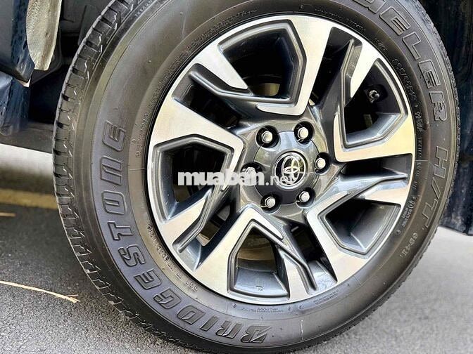 Toyota Fortuner Legender 2024 đẹp như xe mới - Muaban.net