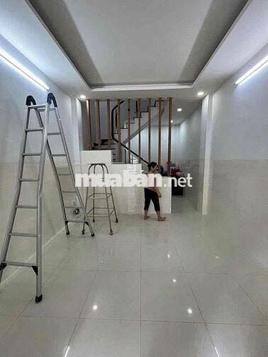 NHÀ HXH 3 LẦU 3PN 3VS ĐỒNG XOÀI P13 QUÂNH TÂN BÌNH - Muaban.net