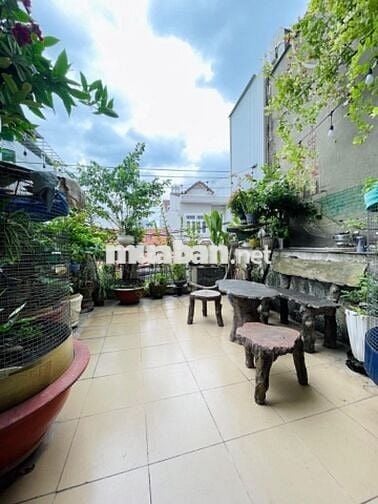 Bán nhà gấp Nguyễn Văn Quá, Chợ Cầu, 5PN, 4 Lẩu, HXH, Giá 6.7(TL chủ ...