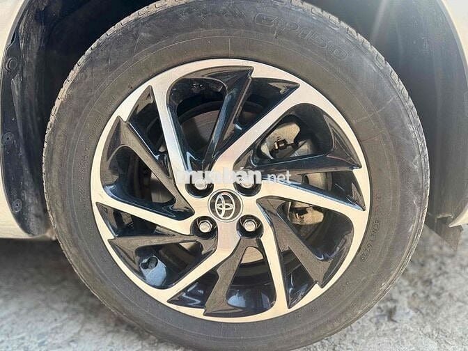 Toyota Vios Xám 5 chỗ - Muaban.net
